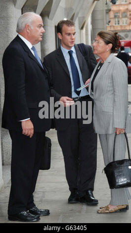 Parents of murdered estate agent Tim Robinson, Ken and his ex wife ...