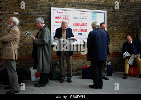 MCC members queue outside Lord's, London, ahead of the England v New ...