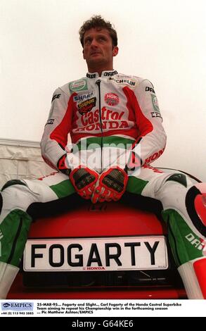 Motor Racing - Superbikes - Aaron Slight and Carl Fogerty at Honda ...