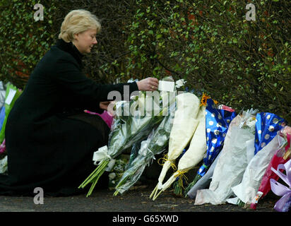 Lesley Oake, Special Branch detective constable Stephen Oake's widow ...