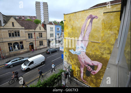 A new mural called Breakdancing Jesus, painted by artist Cosmo Sarson ...