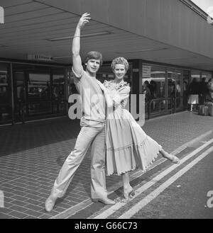 Royal Ballet Company principal dancers David Wall and Alfreda Thorogood ...