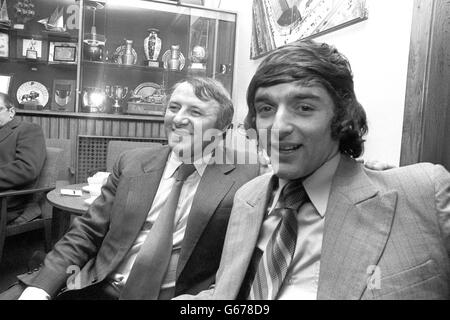 Manchester United footballer Lou Macari with model Debbie Silver. Her ...