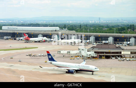 Manchester Airport's new control tower Stock Photo - Alamy
