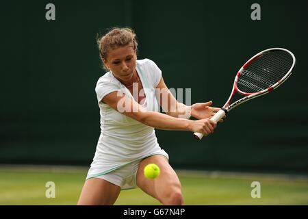 Great Britain's Pippa Horn in action against USA's Stephanie Nauta ...