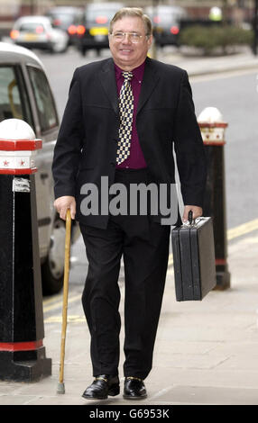 Barry Lehaney - Milroy-Sloan case Stock Photo - Alamy