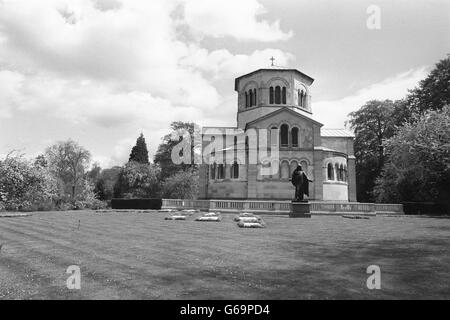 Queen Victoria's Mausoleum at Frogmore. The royal burial ground is ...