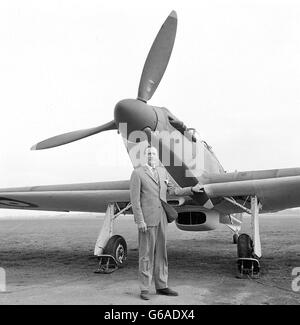 Wing Commander Robert Stanford-Tuck, a wartime fighter pilot, at London ...