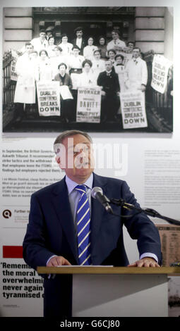 Dublin Lockout exhibition Stock Photo - Alamy