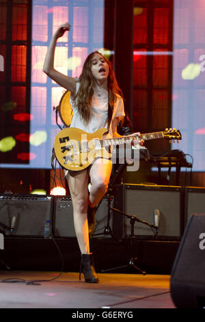 Haim performing live in concert at the O2 ABC in Glasgow Featuring ...