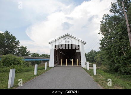 Medora Covered bridge in Indiana Stock Photo - Alamy