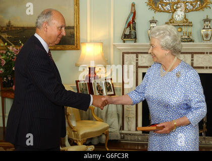 Queen Receives Lord Hannay of Chiswick Stock Photo - Alamy