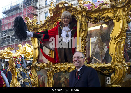 The new Lord Mayor of London Nicholas Lyons, with his wife Felicity ...