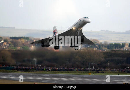 Concorde touches down at Airbus UK's Filton airfield, Bristol, for the ...