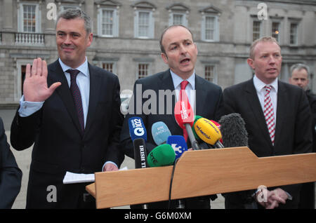 Colm Keaveney, the former chairman of the Labour Party, announces his ...