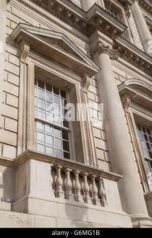 EXECUTION OF CHARLES I outside the Banqueting House in Whitehall, in 20 ...