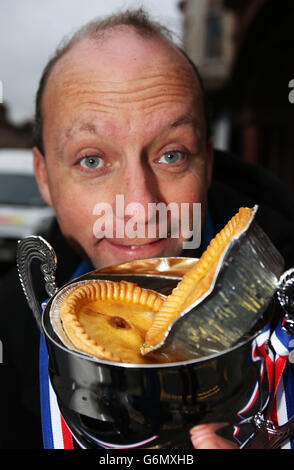 Ian Coulton wins the World Pie Eating Championship and the Badley ...