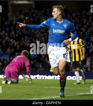 Rangers' Dean Shiels celebrates scoring during the Irn Bru Scottish ...