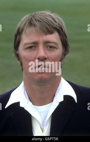 Cricket - Yorkshire cricketer Graham Stevenson Stock Photo - Alamy