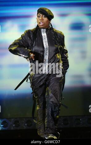 Missy Elliott performing at the Verizon Ladies First Tour Stock Photo ...