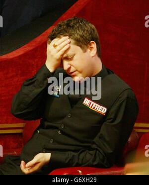 DAVID GRAY WORLD SNOOKER CHAMPIONSHIPS CRUCIBLE THEATRE SHEFFIELD ...