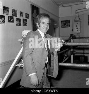 Boxing - Promoter Mickey Duff Stock Photo - Alamy
