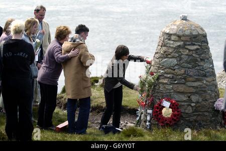 1994 RAF Chinook Helicopter Crash Memorial Cairn Mull of Kintyre ...