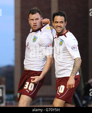 Ashley Barnes of Burnley celebrates after scoring to make it 1-0 during ...