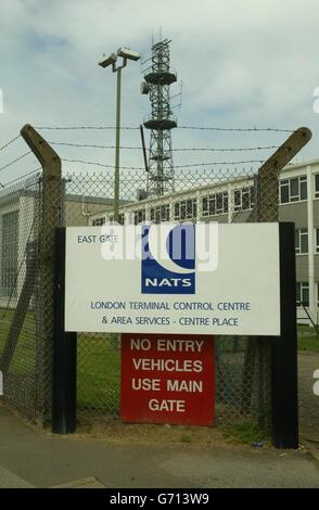 HEATHROW TERMINAL 3 DELAYS DUE TO AIR TRAFFIC CONTROL FAILURE.3/6 ...