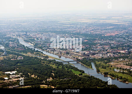 Elbe river in Magdeburg Stock Photo - Alamy