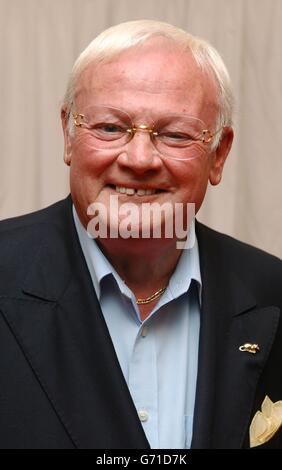 John Inman Actor Stock Photo - Alamy