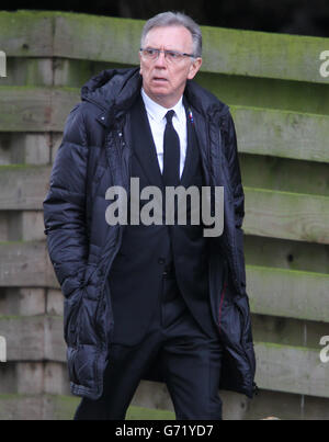 Sandy Jardine funeral Stock Photo - Alamy