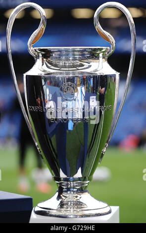 Soccer - UEFA Champions League - Semi Final - First Leg - Liverpool v ...