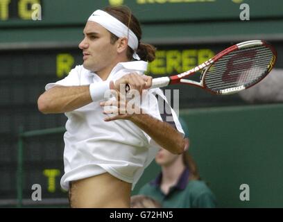 Roger Federer Wimbledon 2004 Stock Photo - Alamy