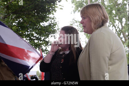 RETRANSMITTED IMAGE WITH CORRECT CAPTION. The widow of murdered soldier ...