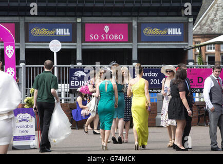 Horse Racing - Stobo Castle Ladies Day featuring Scottish Sprint Cup ...