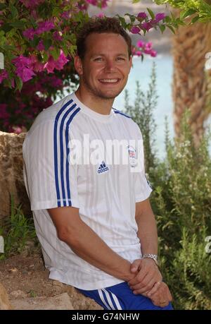 Portrait of British olympic team swimmer Graeme Smith from Stockport ...