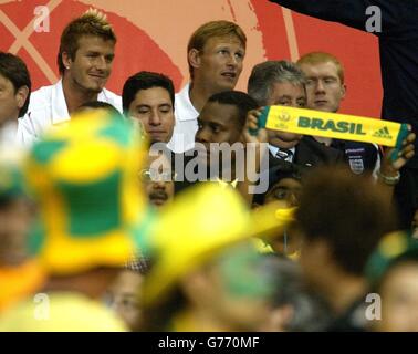 D BECKHAM T SHERINGHAM SCHOLES BRAZIL V BELGIUM WING STADIUM KOBE JAPAN ...