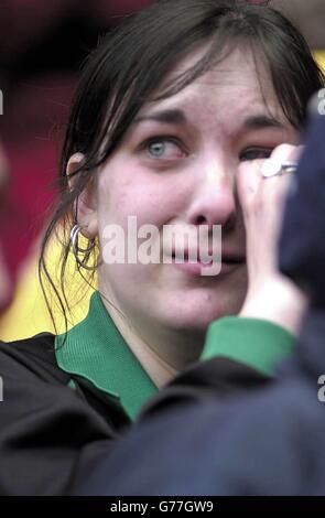 Crying Sunderland fan Stock Photo - Alamy