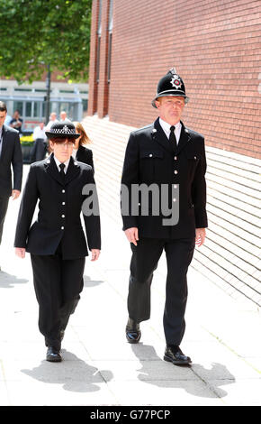 Police Constables Richard Whitely (right) and Suzanne Hudson arrive at ...