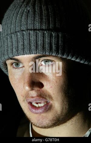 KENNY MILLER - WOLVES Stock Photo - Alamy