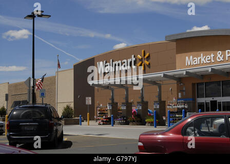 Moscow, USA. 25th June, 2016. Walmart store in Moscow, Idaho, USA ...