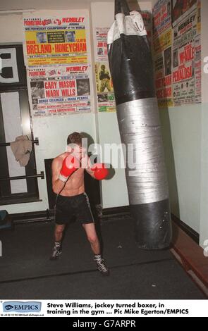 Steve Williams feature ... jockey turned boxer Stock Photo - Alamy