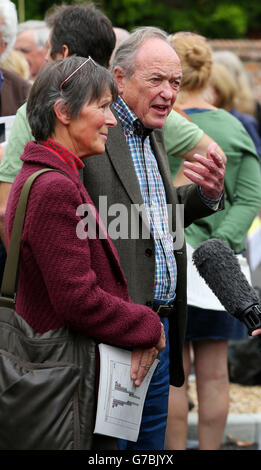 Actor and local resident James Bolam with his wife actress Susan ...
