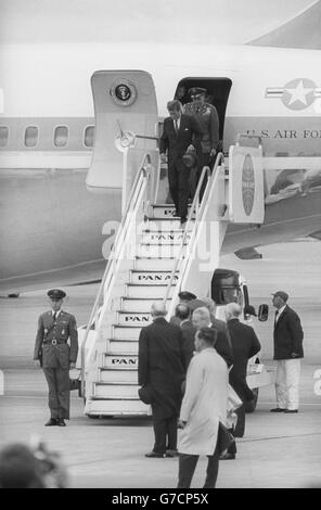 The grave of Kathleen Kennedy (sister of John F Kennedy) in the ...