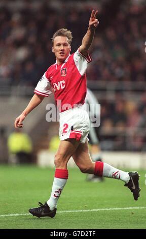 Soccer - Carling Premier League, Newcastle United v Aston Villa Stock ...