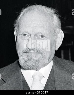 British actor Harry Andrews in the movie Reach for Glory, UK 1962 Stock ...