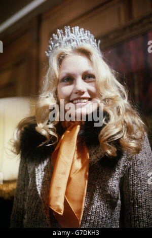 Miss South Africa Anneline Kriel, the new Miss World after Miss UK ...