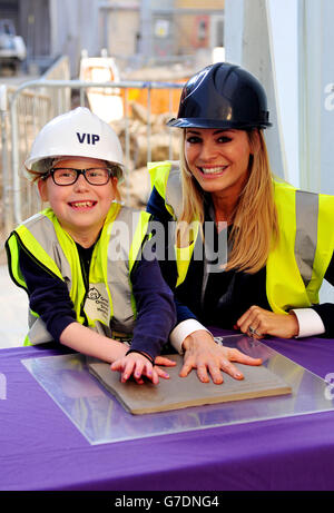 Premier Inn Clinical Building at GOSH. s Medical Centre at Great Ormond ...