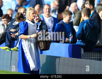 The Everton toffee lady hands out toffees to fans in the stands Stock ...